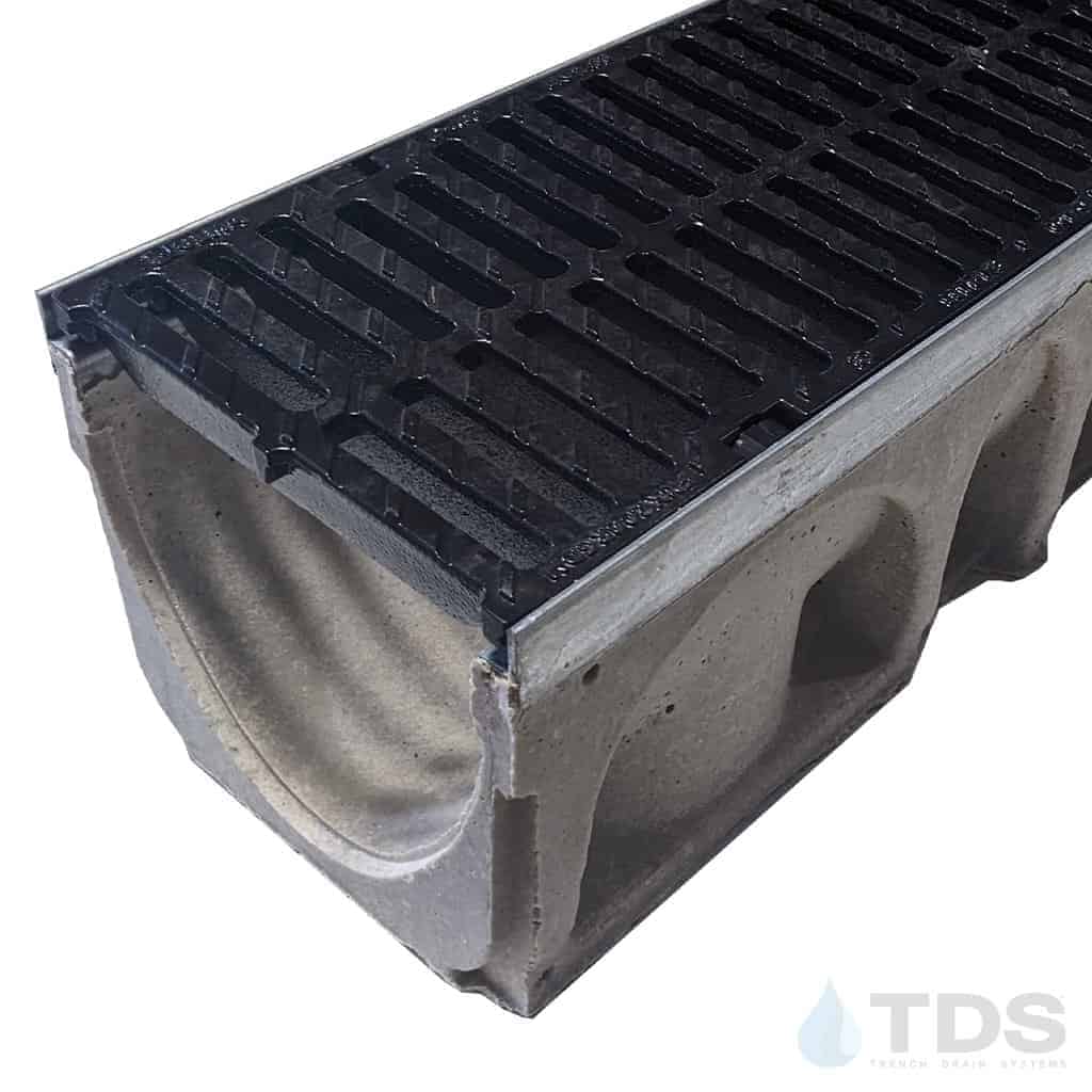 ULMA MV+200K w/ 660 Ductile Iron 9X20 Slotted Grate Class D – Drainage Kits