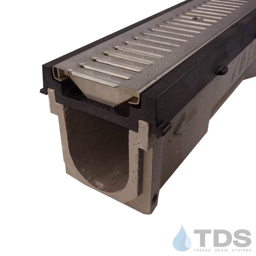 POLYCAST® 700 Series Kit w/DG0647R Reinforced Slotted Stainless Grate ...